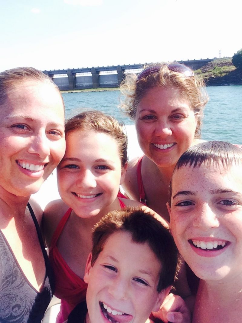 summer swim silly faces | Elk Creek Resort and Marina